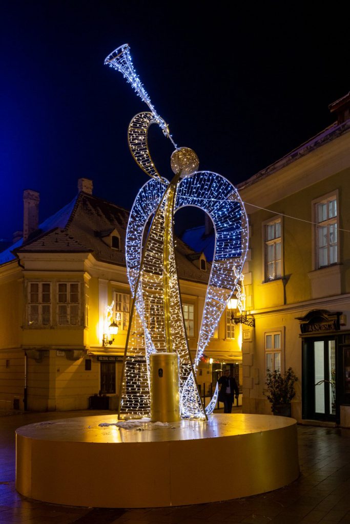Advent in Győr – Lichterzauber und Winterspaß auf dem Weihnachtsmarkt