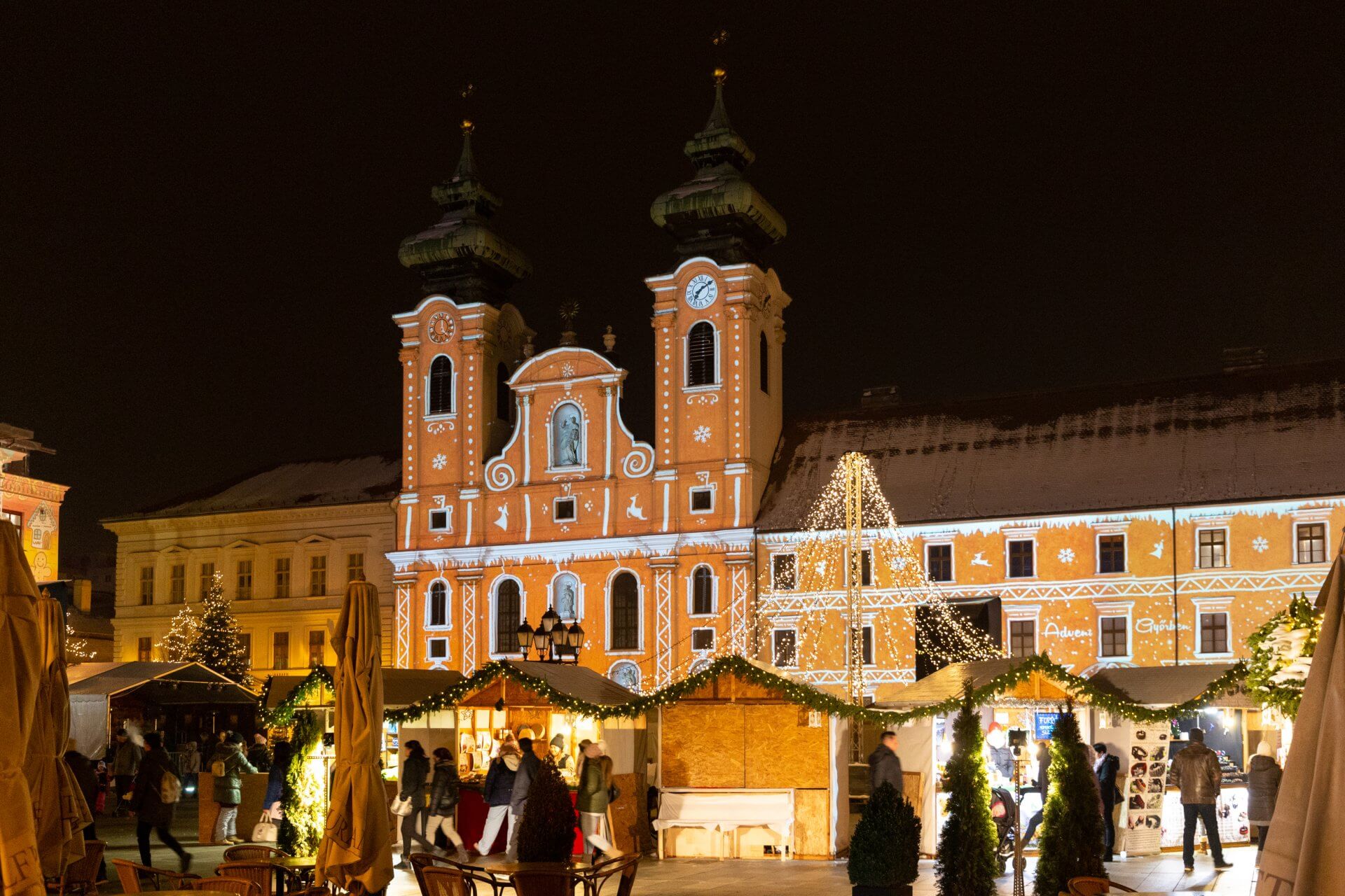 Advent in Győr – Lichterzauber und Winterspaß auf dem Weihnachtsmarkt